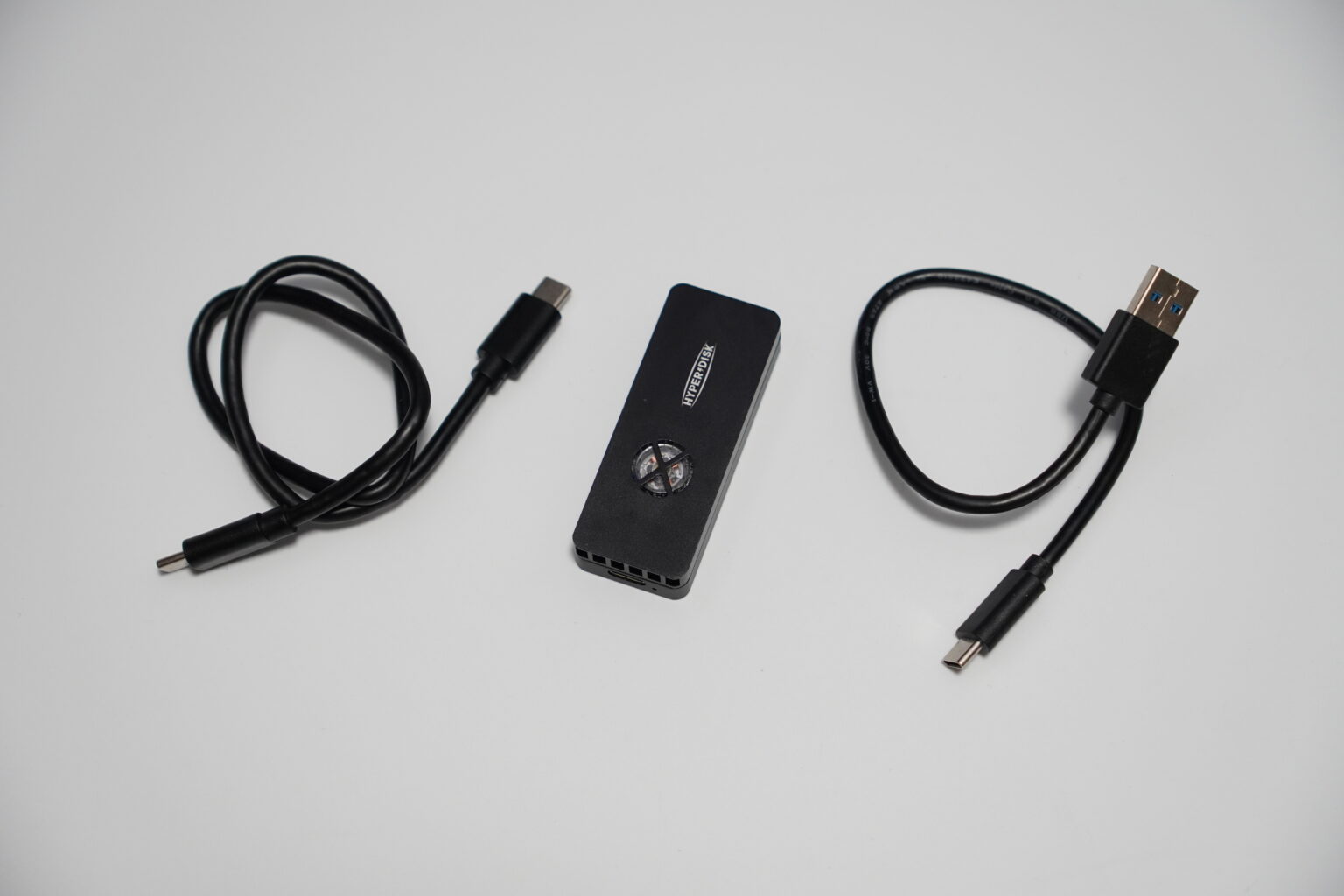 【レビュー】大容量データ転送も爆速で快適！超小型サイズのSSD「HyperDisk X」が登場 | NORILOG（ノリログ）